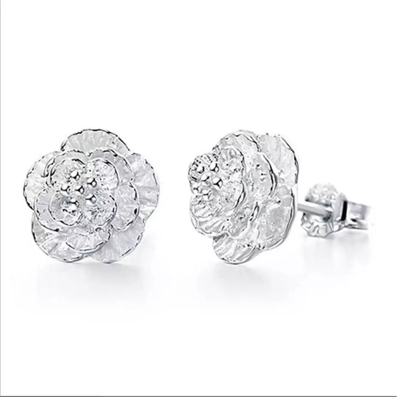 Jewelry | 925 Sterling Silver Small Flower Stud Earrings | Poshmark
